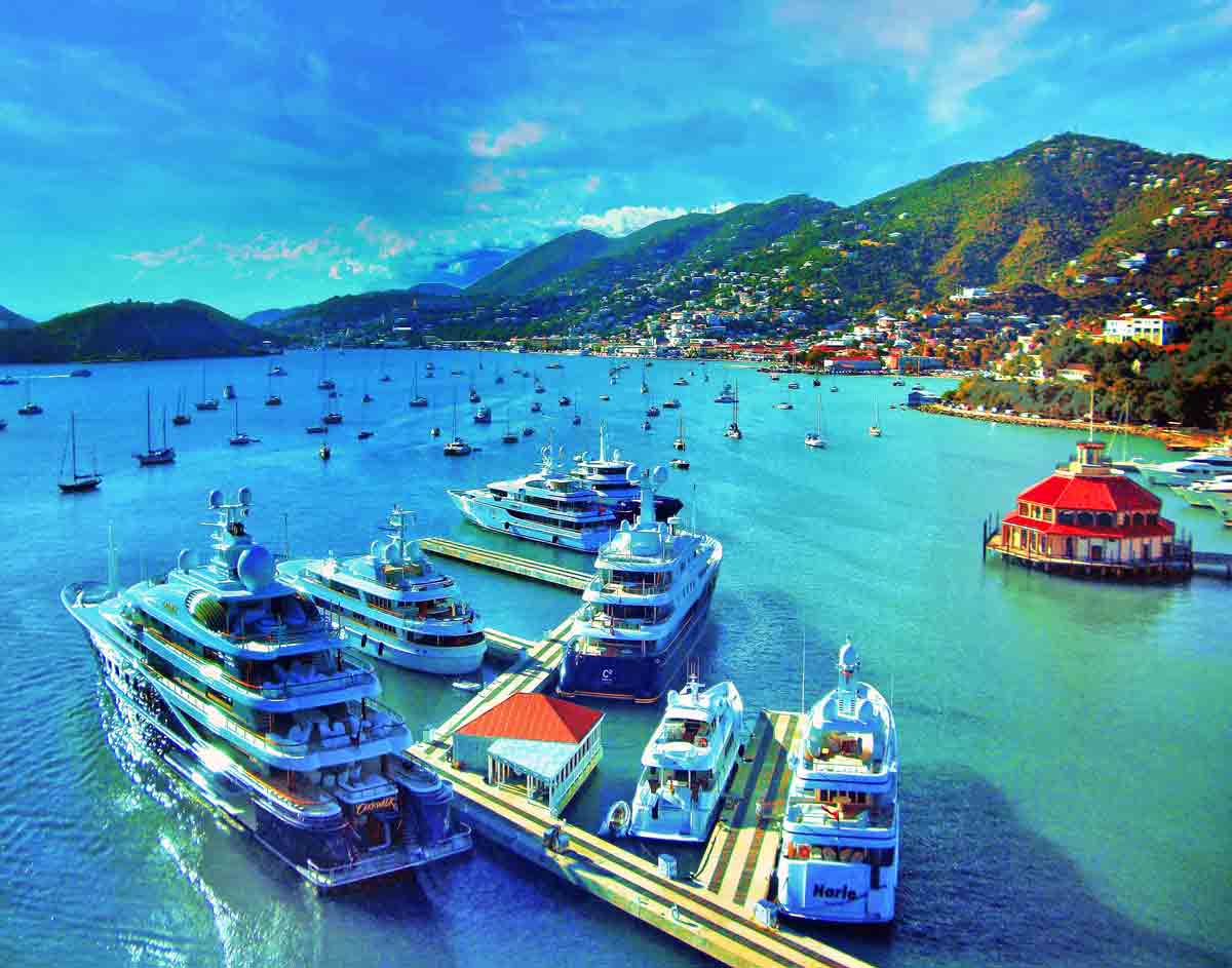 Charlotte Amalie Harbor St. Thomas – The Intentional Travelers