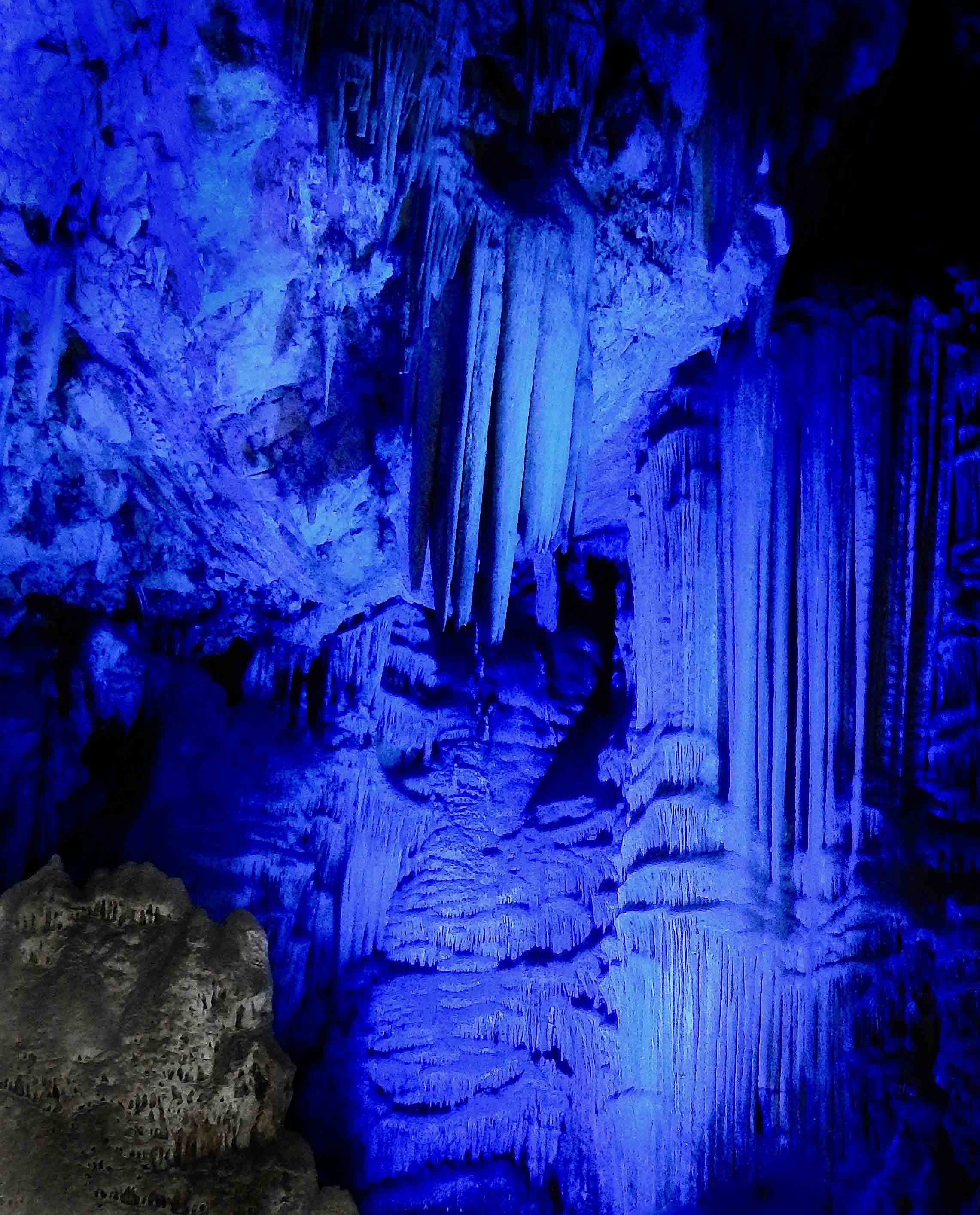 Wonders Inside The Rock – The Intentional Travelers